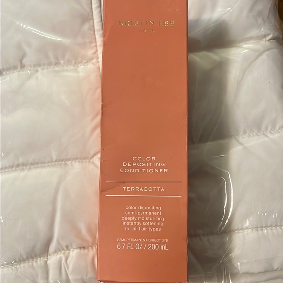 Kristin Ess | Hair | Kristin Ess Color Depositing Conditioner ...